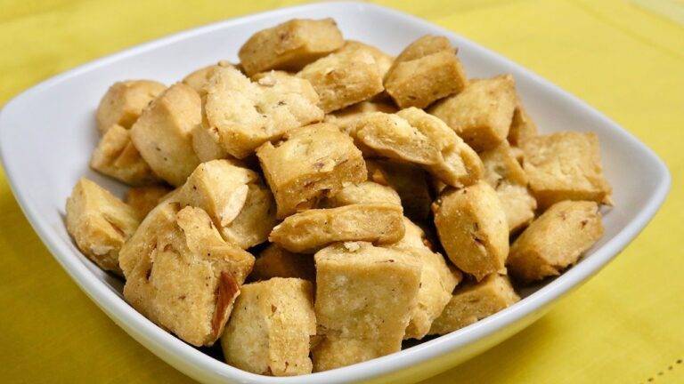 Crispy Shakarpara Recipe | Shakarpara Sweet