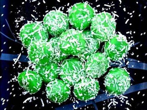 Indian Sweets: Sweet Rice Balls | Green Sweet Rice Balls | Diwali Treats