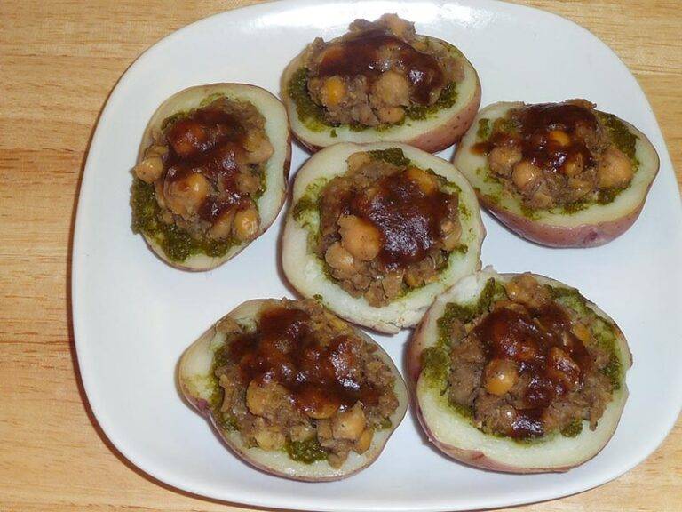 Potato Skins Recipe: How to Make Potato Skin Appetizers