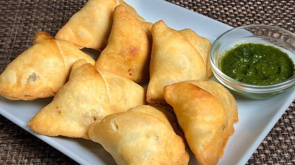 Punjabi Samosa Recipe | how to Make Punjabi Samosa By Manjula